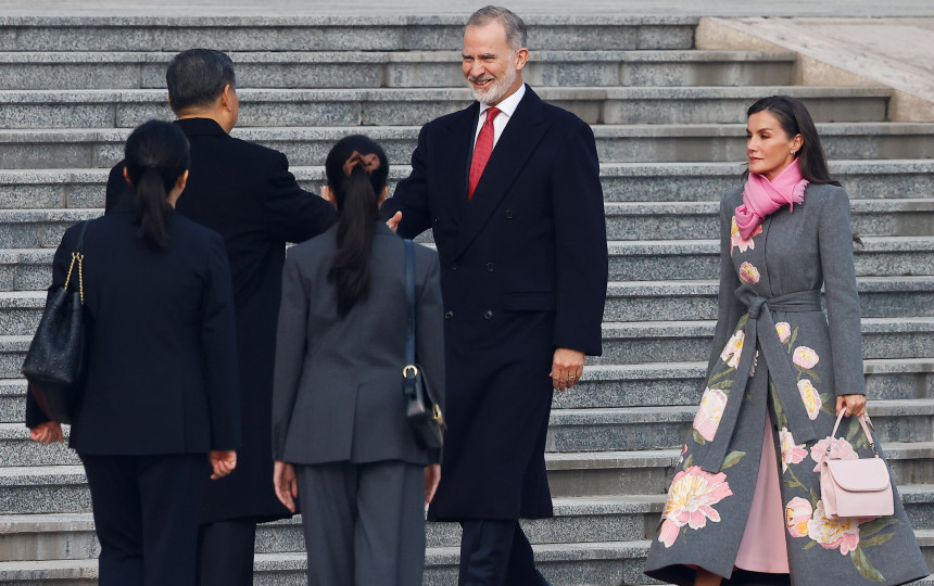 Ispanijos karalius Pilypas su valstybiniu vizitu vieši Kinijoje ...